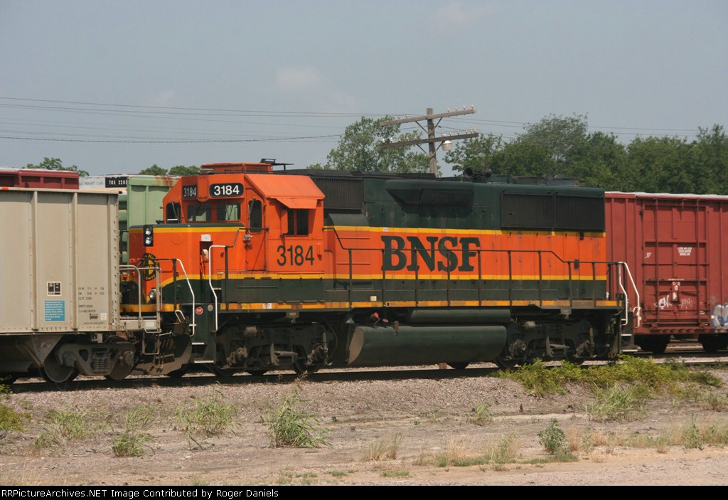 BNSF 3184